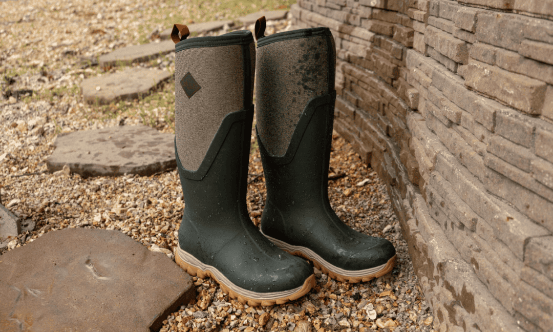 Best Insulated Muck Boots Guide - All Outdoors Guide